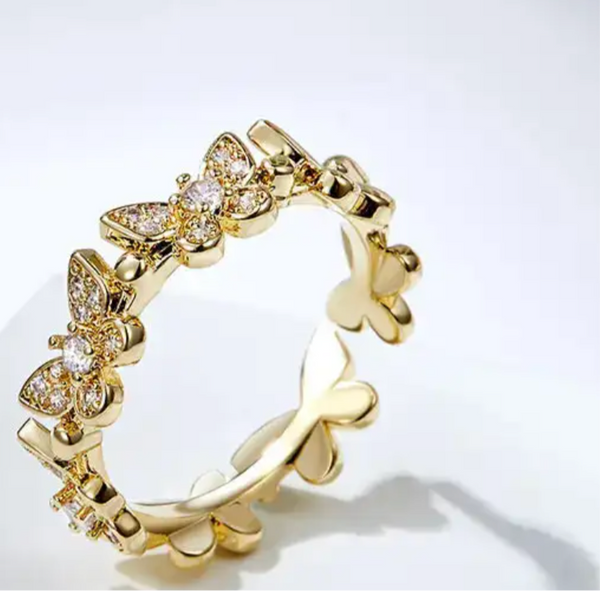 Ice Me Out Ring – Sienna